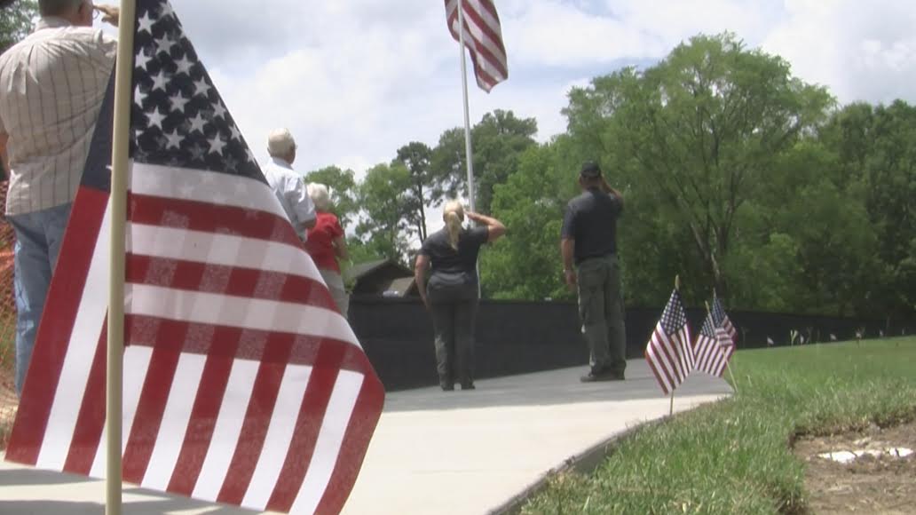 Longview veteran experiences flashbacks at Memorial Day ceremony | cbs19.tv