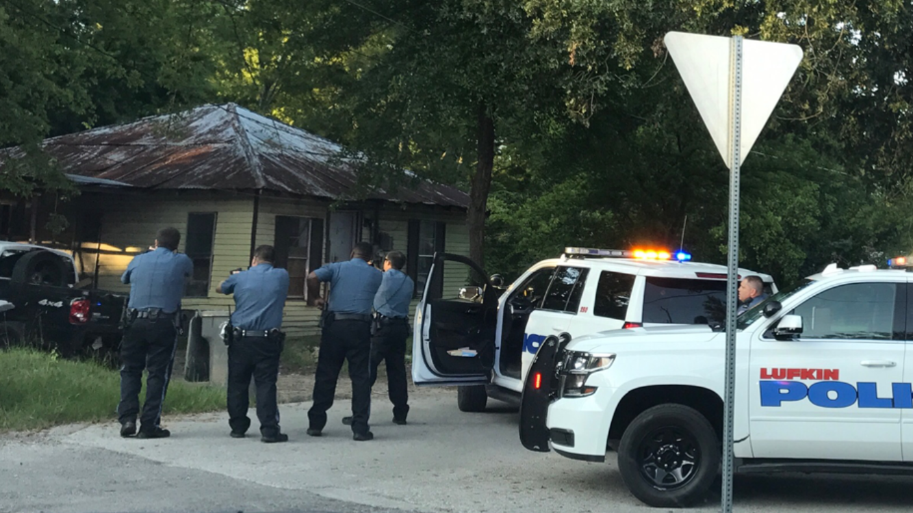 Lufkin officers catch tire thief red-handed, reinstall stolen tires on ...