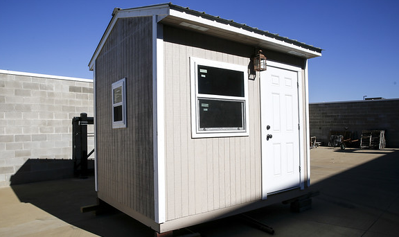 Tyler ISD students put their tiny house up for sale | cbs19.tv